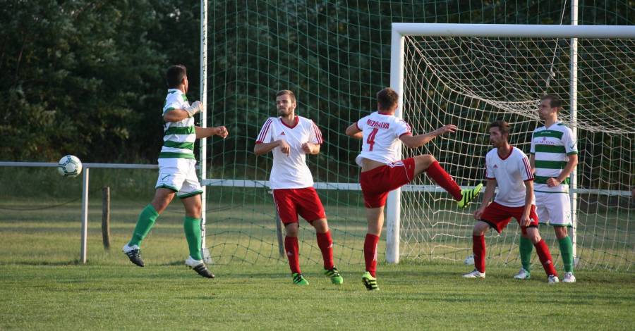 10 emberrel harcolt a Mezőfalva a Martonvásár ellen! FOTÓK ...